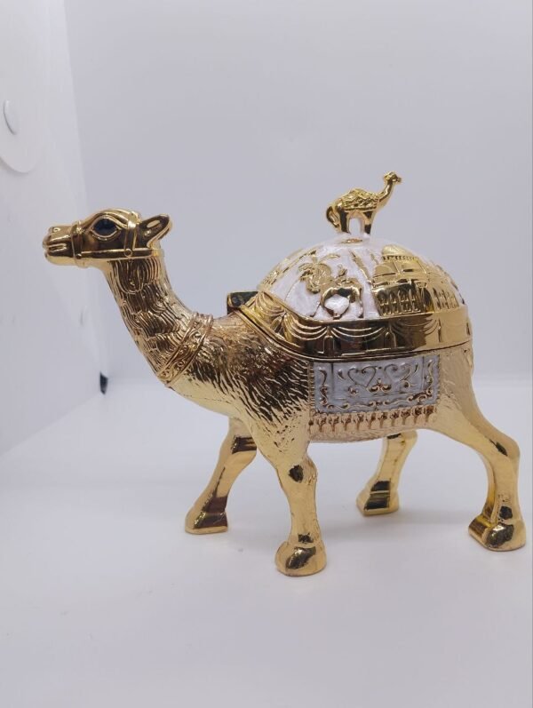 Metal Camel - KAIEG THE EGYPTIAN MARKET
